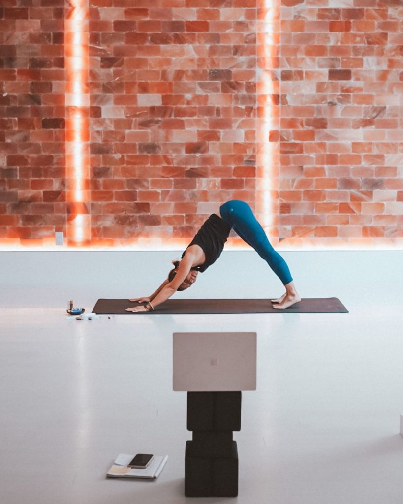 Adho Mukha Svanasana Or Downward Facing Dog Steps And Benefits ...