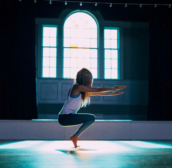 Utkatasana Or Chair Pose | Steps & Benefits | Upashana Yoga